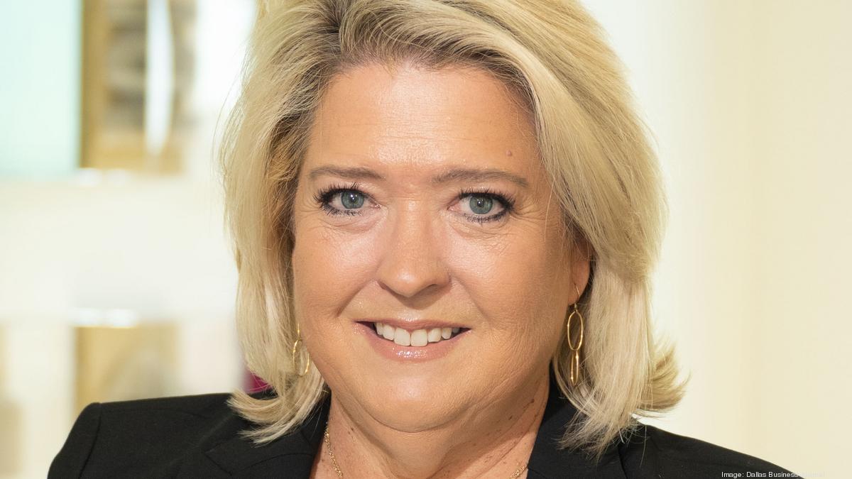 Tanya Hart Little breaks down with she's seeing with debt, loans ...