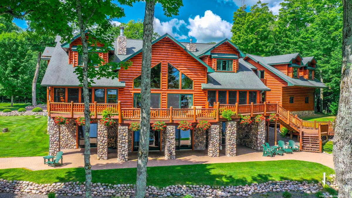 Dream Cabins: Luxury Namekagon Lake cabin in Northern Wisconsin lists ...