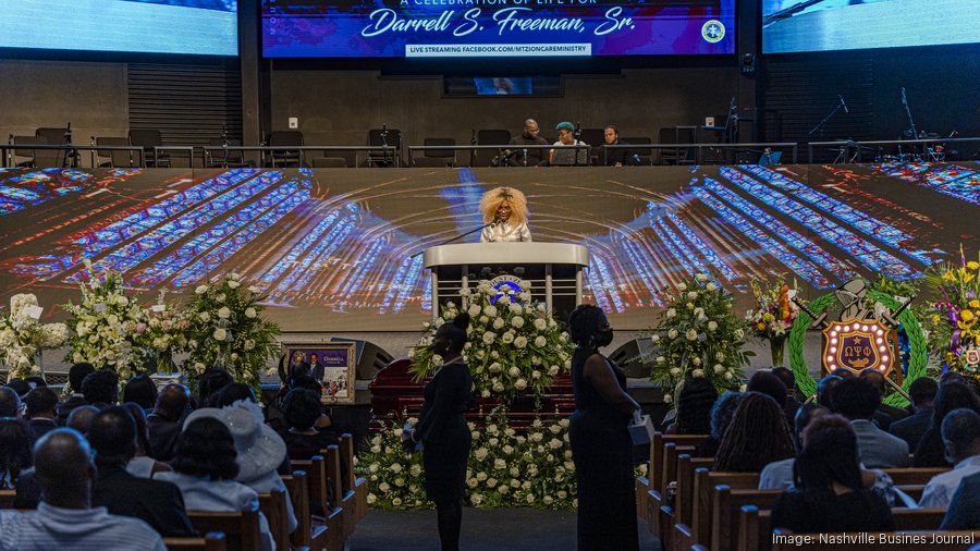 Darrell Freeman's funeral draws many hundreds, from CEOs to fraternity ...