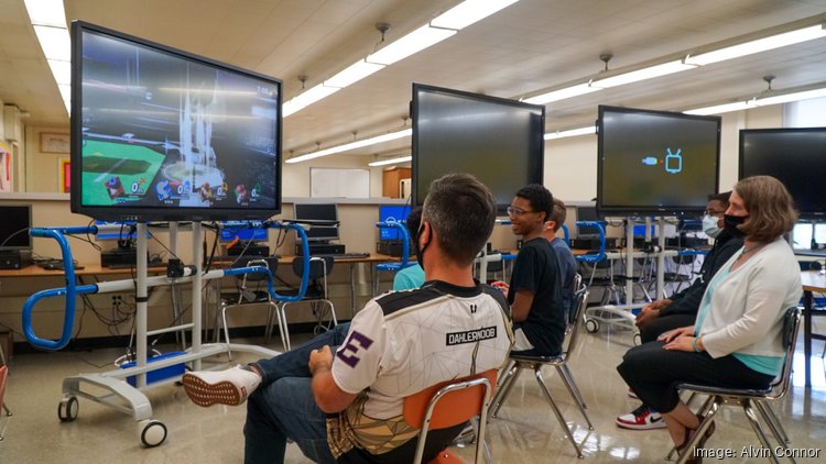 New IT and esports class starts in Milwaukee Public Schools this summer ...