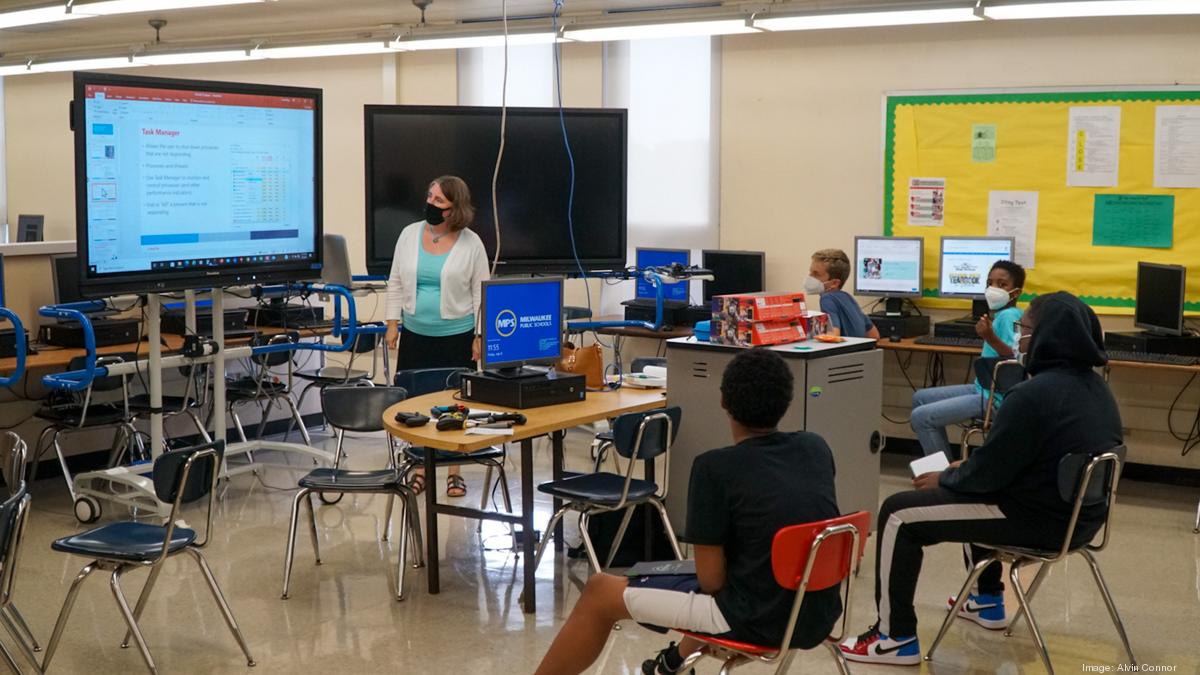New IT and esports class starts in Milwaukee Public Schools this summer ...