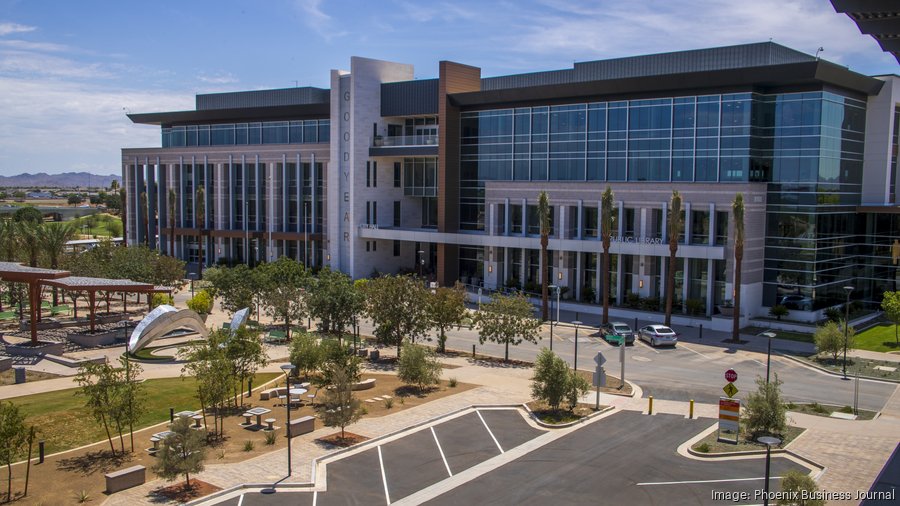 Goodyear hires new economic development director, city manager ...