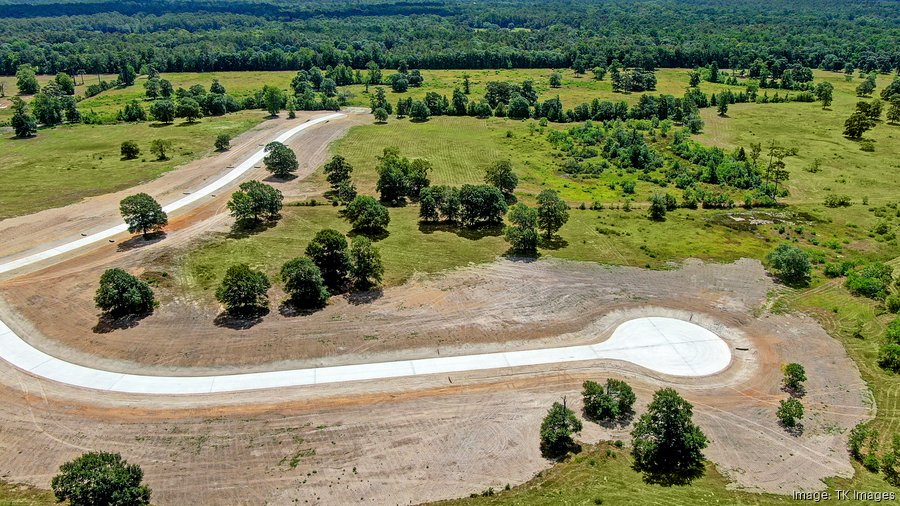 Kickerillo & Bean Development building Stallion Lakes community in ...