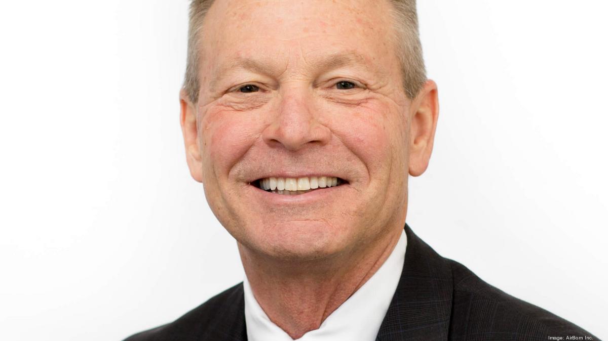 Michael Cole's Instagram, Twitter & Facebook on IDCrawl