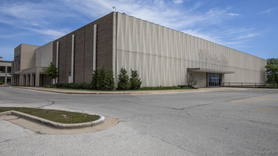 Boston Store purchase a 'defensive' move by Wauwatosa to protect ...