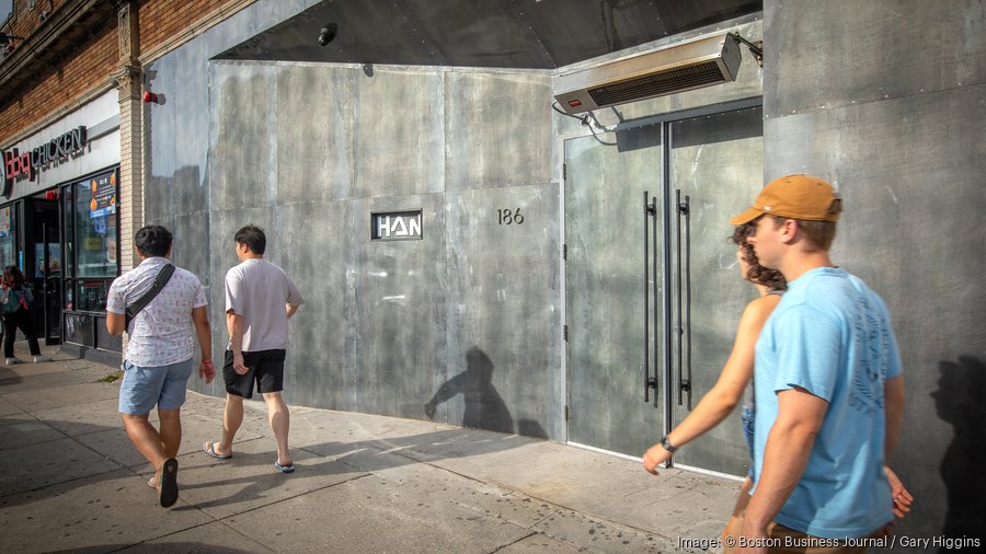 HAN Asian Bistro & Lounge offers futuristic nightlife in Allston ...