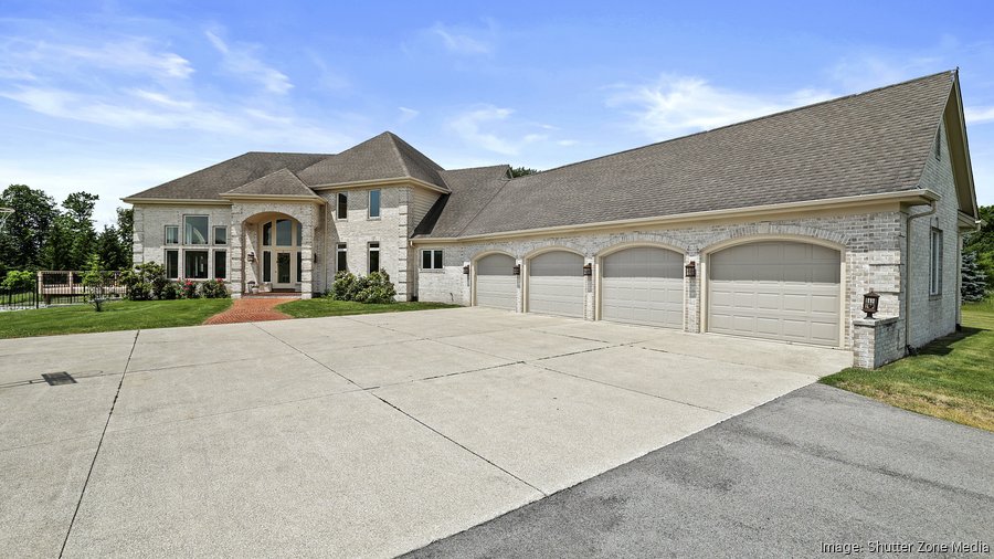 See $1.25M Colgate home with saltwater pool on 17 acres: Open House ...