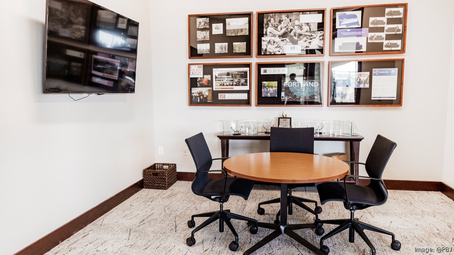 Cool Spaces: Quinn Thomas' Lake Oswego hybrid-driven office - Portland ...