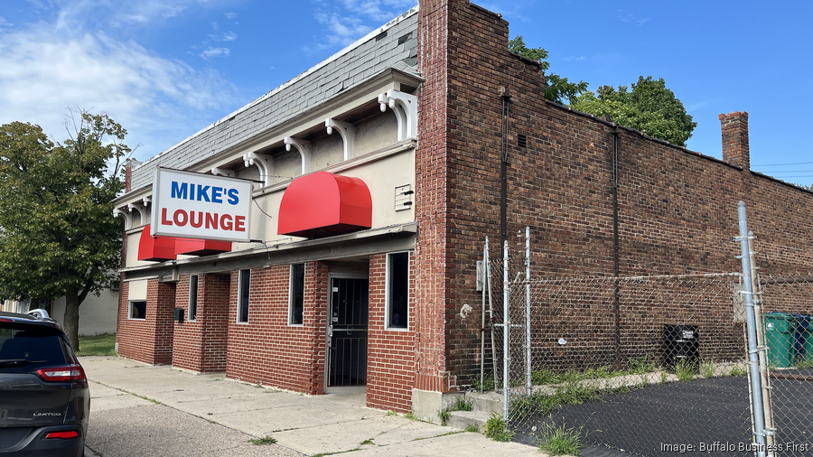 Mike's Lounge owner Tommy Fluker is retiring, but the bar will go on ...