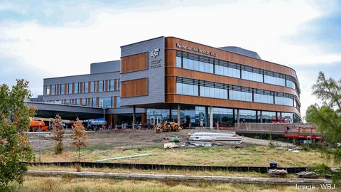 WSU's Woolsey Hall opening has business students inspired to shine ...