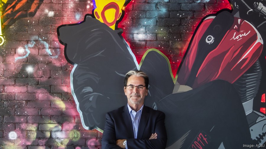 Buffalo Wild Wings Go planned in Wauwatosa, Dave's Hot Chicken expands ...