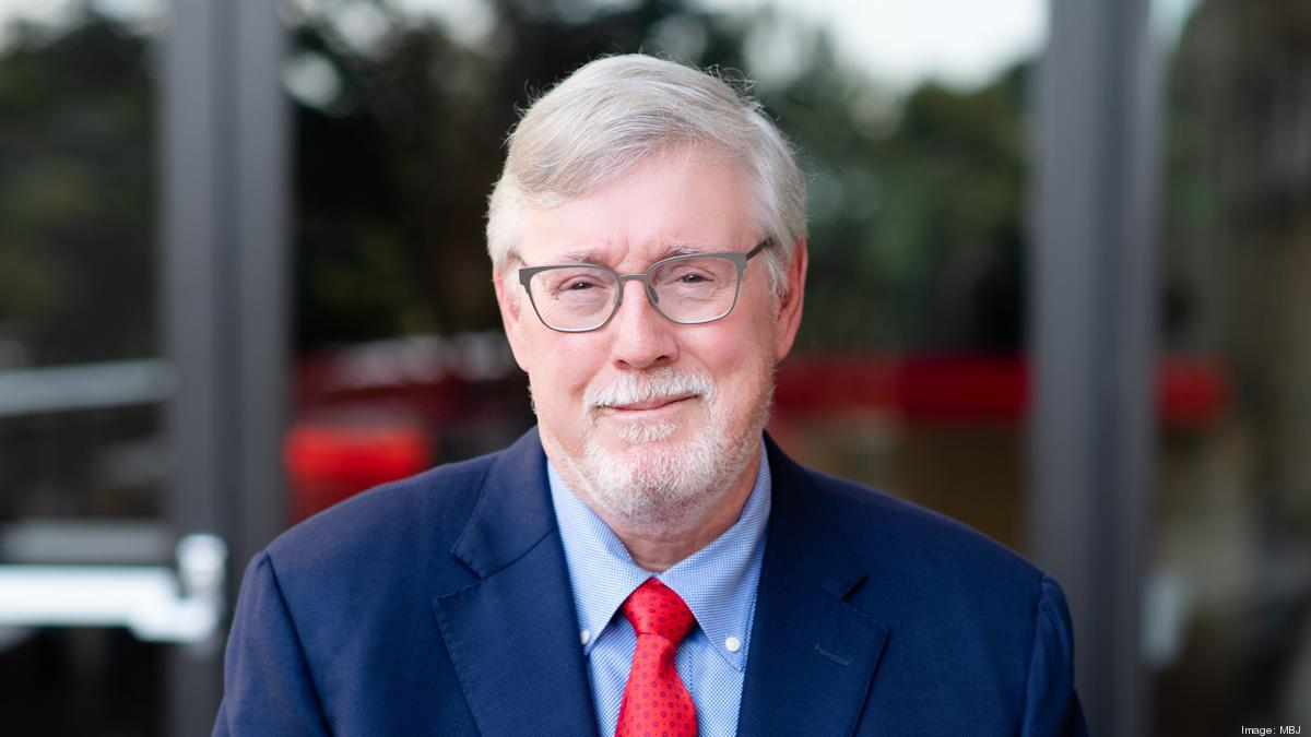 Health Care Heroes: Dr. Robert D. Wallace of UTHSC - Memphis Business ...