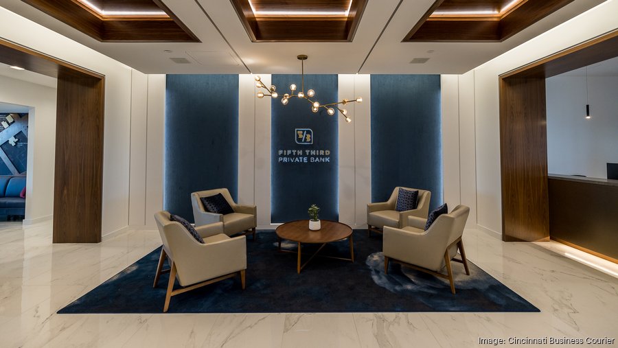 5th 3rd Bank Fifth Third Moving Hundreds Of Employees Downtown From