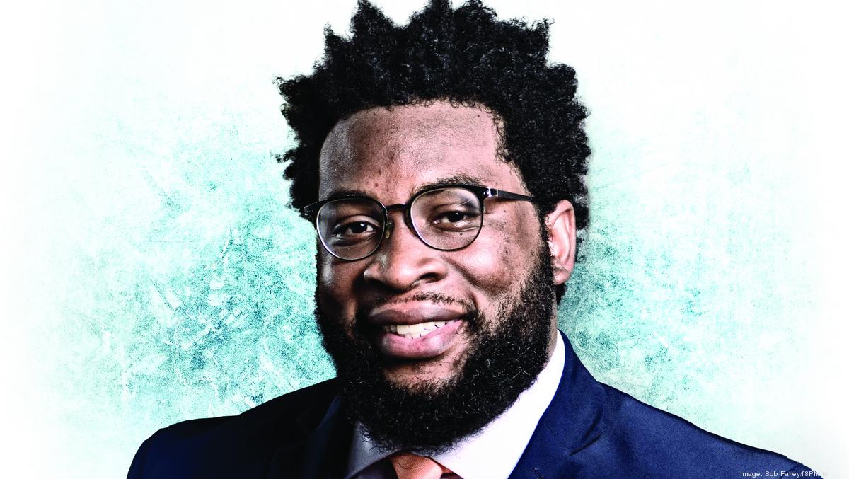2022 Top 40 Under 40: Elijah E. Davis, The Nowak Metro Finance Lab at ...