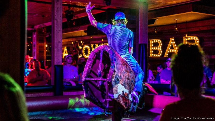Pointe Orlando saddles up bull riding venue PBR Country Bar - Orlando ...