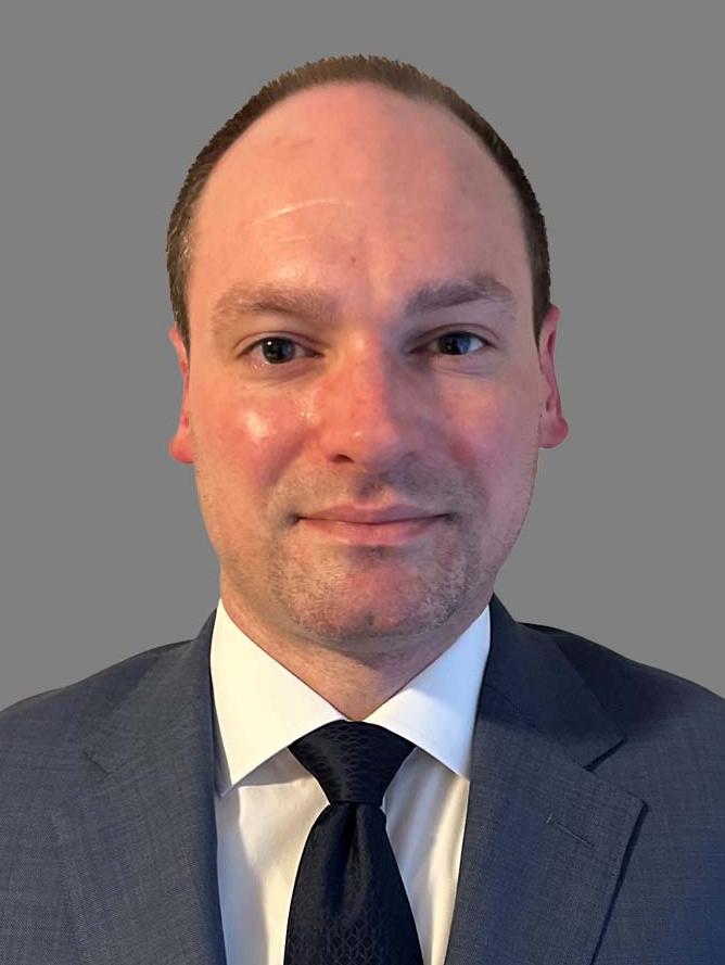 Kevin Hallett | People on The Move - Chicago Business Journal