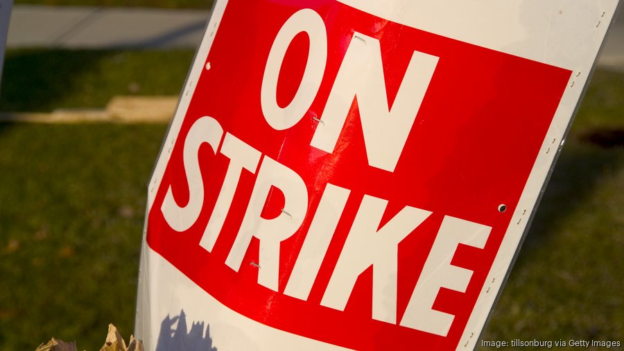 Breakthru Beverage drivers strike across Florida - Tampa Bay Business ...