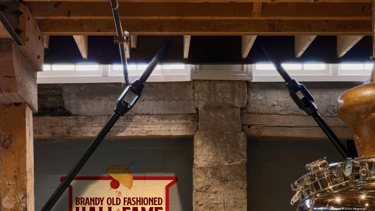 Central Standard to open Brandy Old Fashioned Hall of Fame - Milwaukee ...