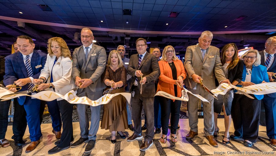 Churchill Downs-owned Turfway Park reopens after $226 million ...