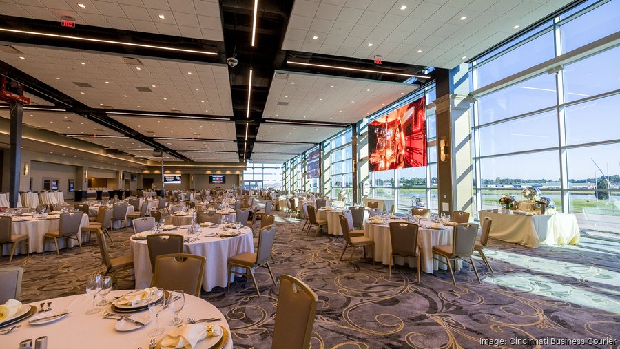 Churchill Downs-owned Turfway Park reopens after $226 million ...