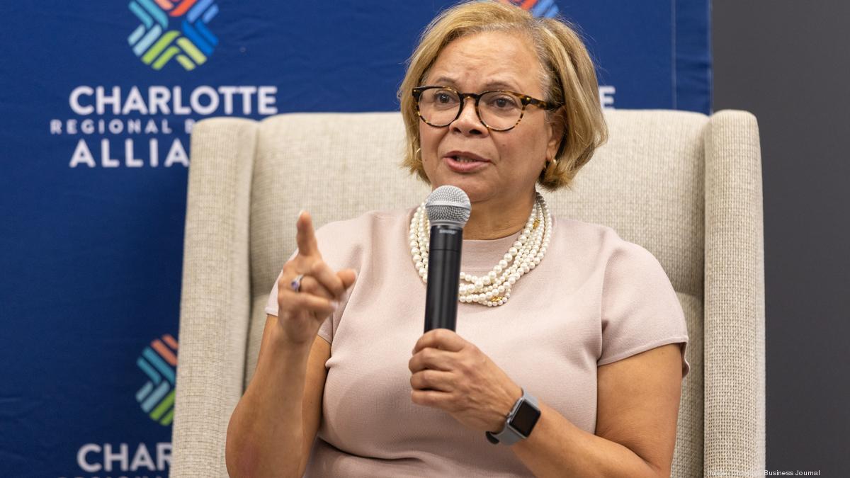Charlotte business leaders hear transit pitch from Mayor Vi Lyles ...