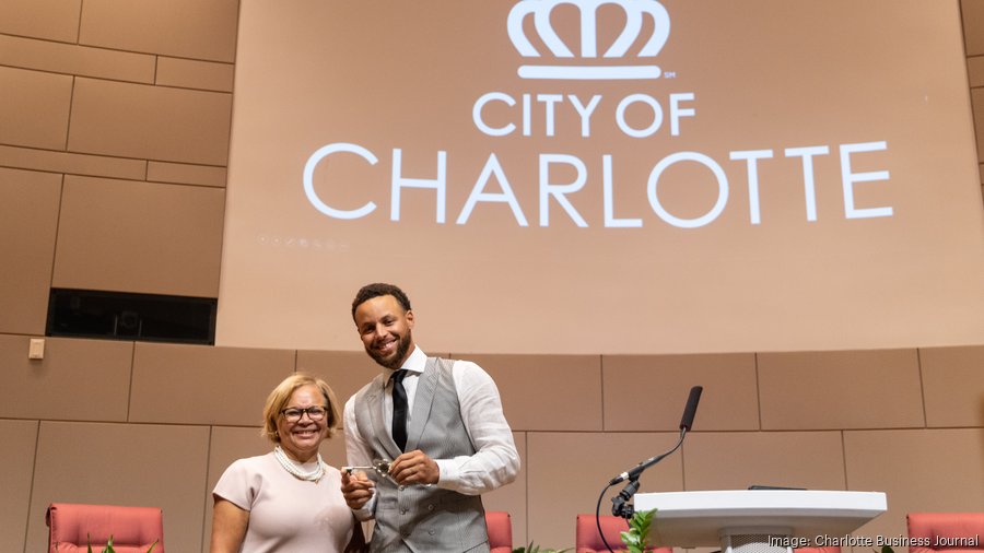 Steph Curry adds a key to the city of Charlotte to his trophy case ...