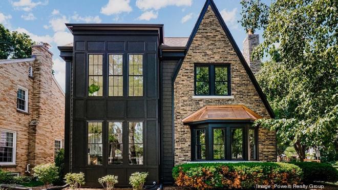 These two luxury Whitefish Bay houses recently sold for $2.3M+ each ...