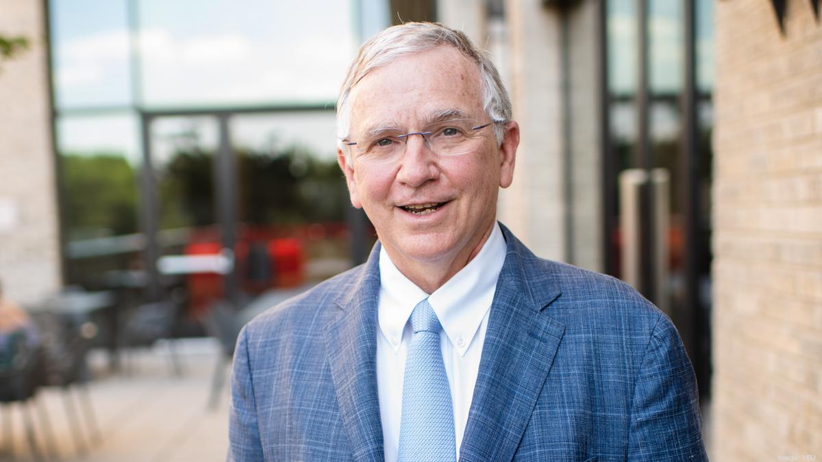 Health Care Heroes: William C. Warner Jr., Campbell Clinic and UTHSC ...