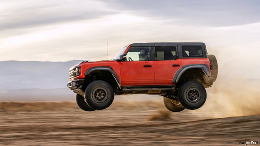 Weekend Wheels: Raptor crowns Ford’s already rugged Bronco lineup ...