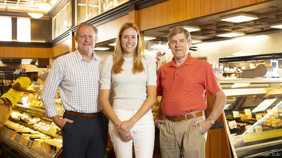Five generations of Straubs keep the focus on grocery store quality ...