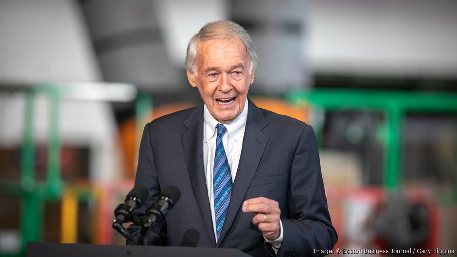 Massachusetts senator calls for Southwest to issue refunds ...