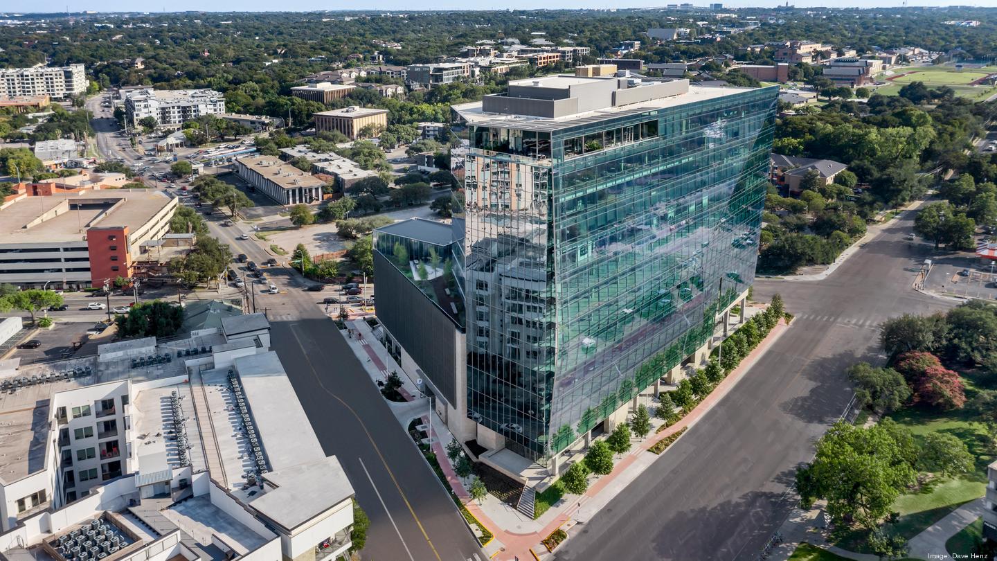 Austin Inno - AlertMedia moves into HQ with airy design, skyline views