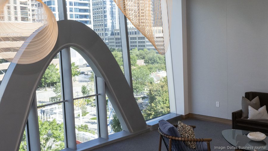 JPMorgan Chase opens new office at 1900 N. Akard in downtown Dallas ...