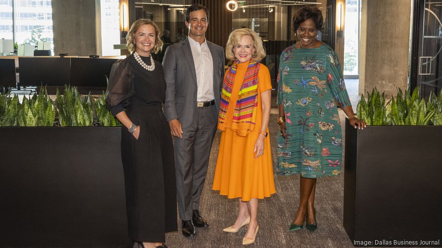 JPMorgan Chase opens new office at 1900 N. Akard in downtown Dallas ...