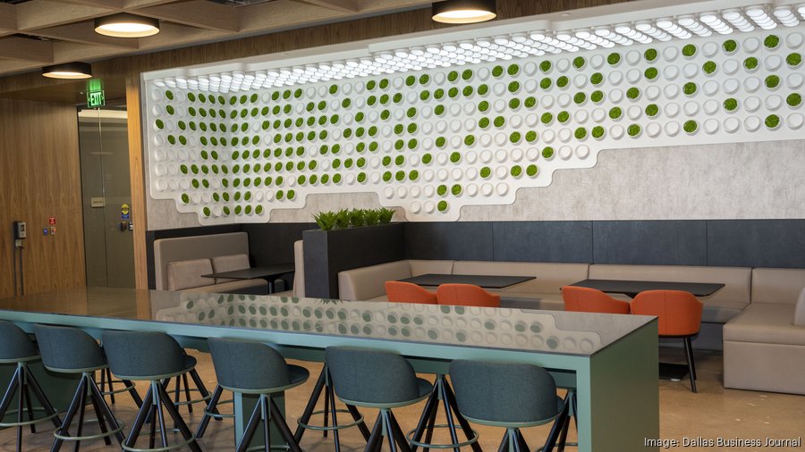 JPMorgan Chase opens new office at 1900 N. Akard in downtown Dallas ...