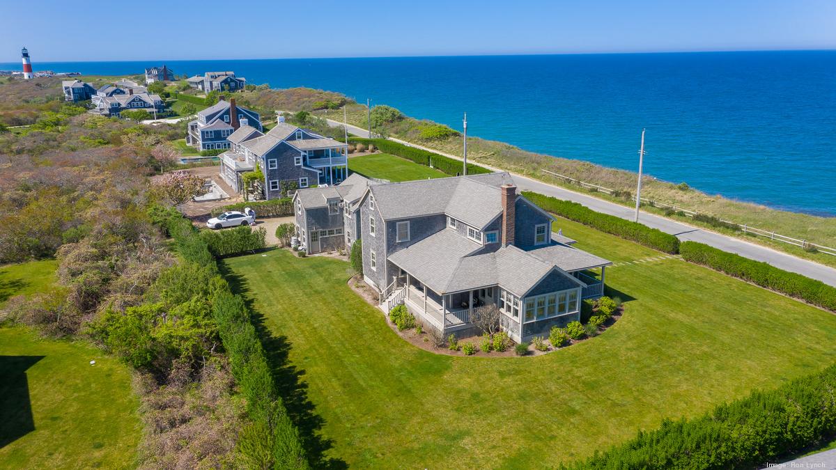 A Nantucket cottage with sweeping ocean views is on the market for $4 ...