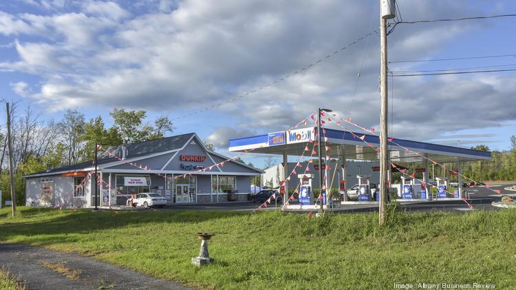 Jon Phillips opens gas station and convenience store in Altamont ...