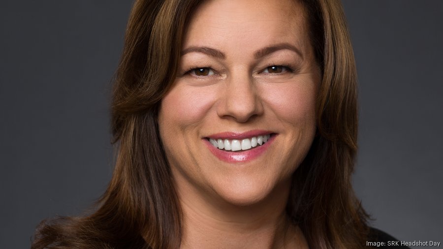 Bank mergers trigger executive shuffle in hiring frenzy - San Francisco ...