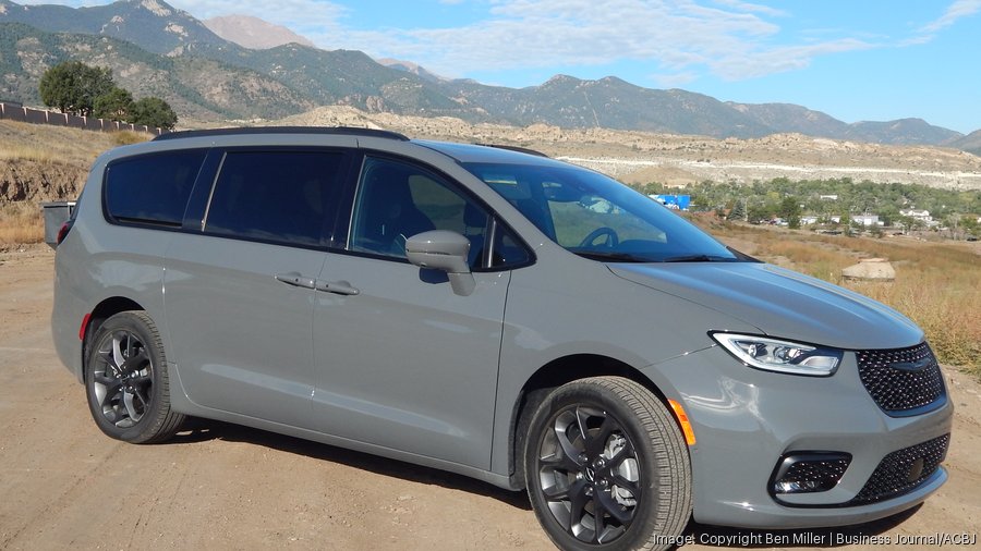 C-Suite Rides: Two for winter—the Chrysler Pacifica minivan and ...
