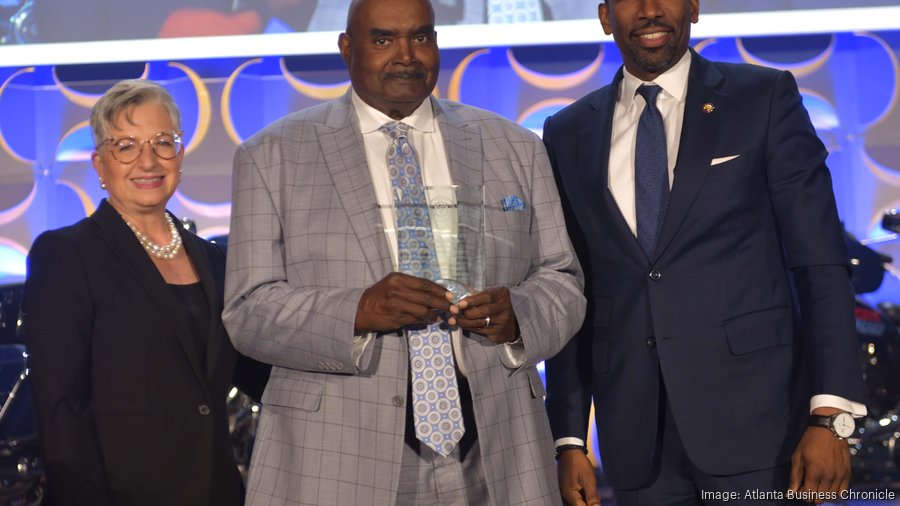 Crime Is Toast: Government, business leaders gather for annual event ...