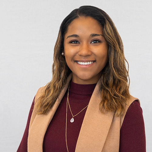 Hallie Hayes's Instagram, Twitter & Facebook on IDCrawl