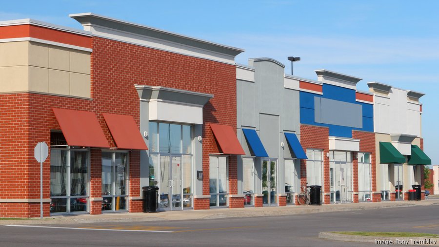 Why investors are snapping up Chicago strip malls - Chicago Business ...