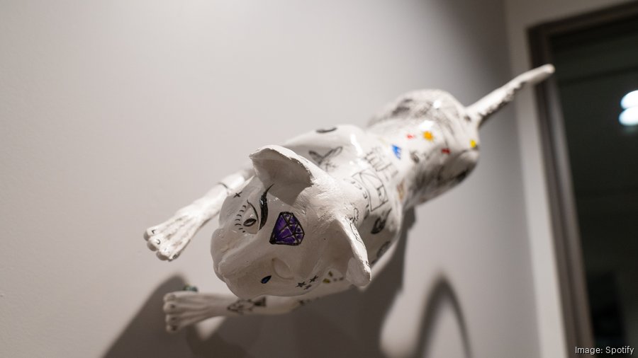 Why Spotify decorated its New York City office with cat statues - New ...