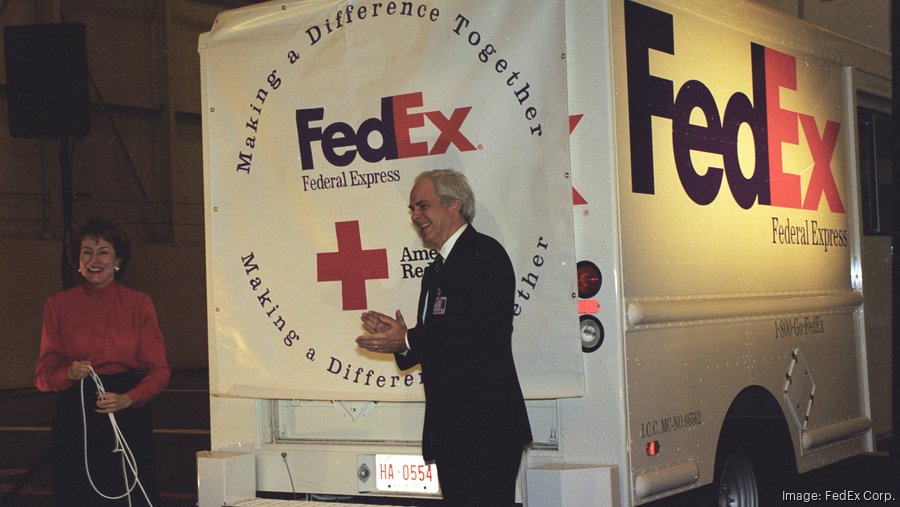 FedEx founder Fred Smith Freedom Award talks upbringing, career ...