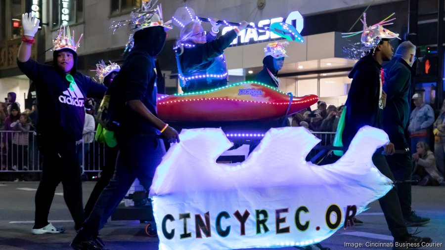 Blink Cincinnati returns with illuminated parade: PHOTOS - Cincinnati ...