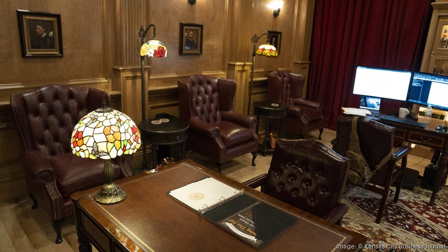 The Strother Room in Lee's Summit: coworking with an old-fashioned ...