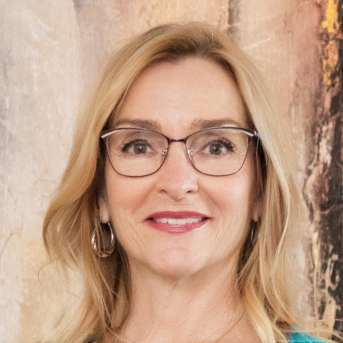 Linda Csaszar | People on The Move - Atlanta Business Chronicle