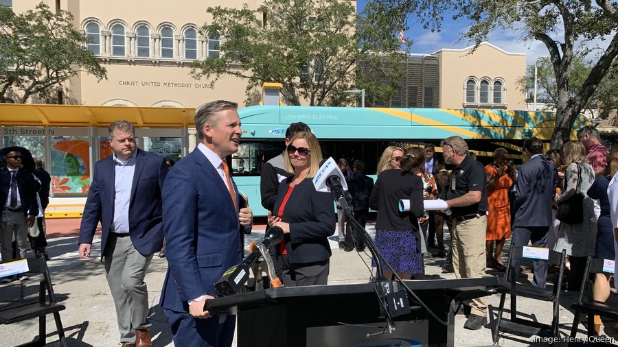 SunRunner bus rapid transit system launches in St. Petersburg - Tampa ...
