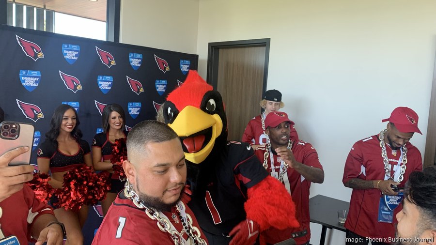 Amazon (AMZN) creates exclusive Thursday Night Football experience for ...