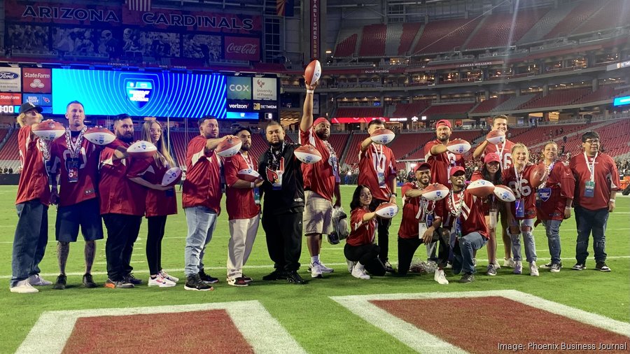 Amazon (AMZN) creates exclusive Thursday Night Football experience for ...